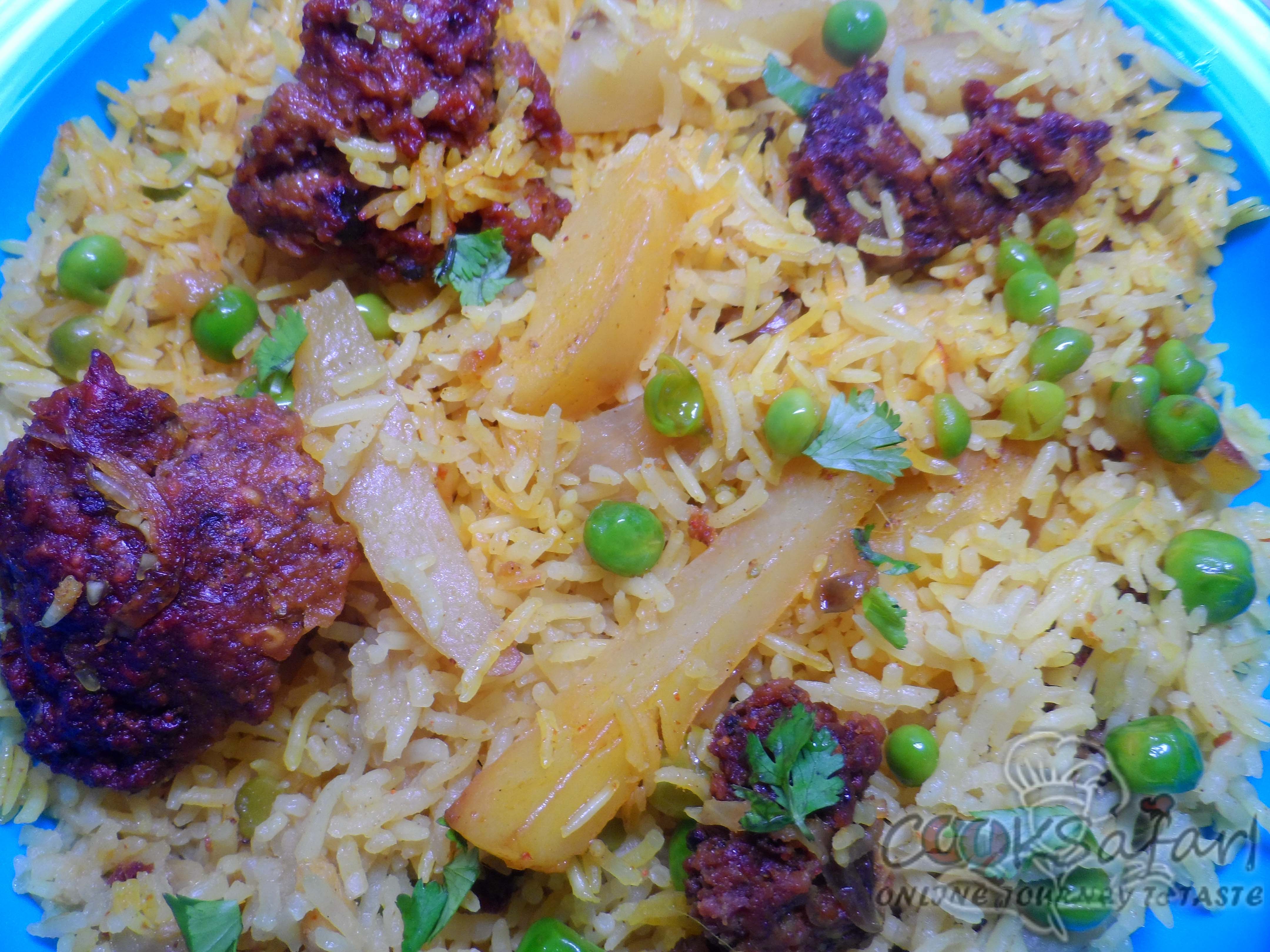 Amritsari Vadiyan Pulao - Cook Safari