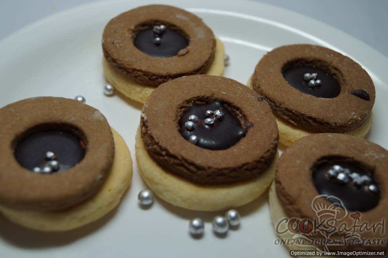 Chocolate Vanilla Biscuits Recipe - Cook Safari